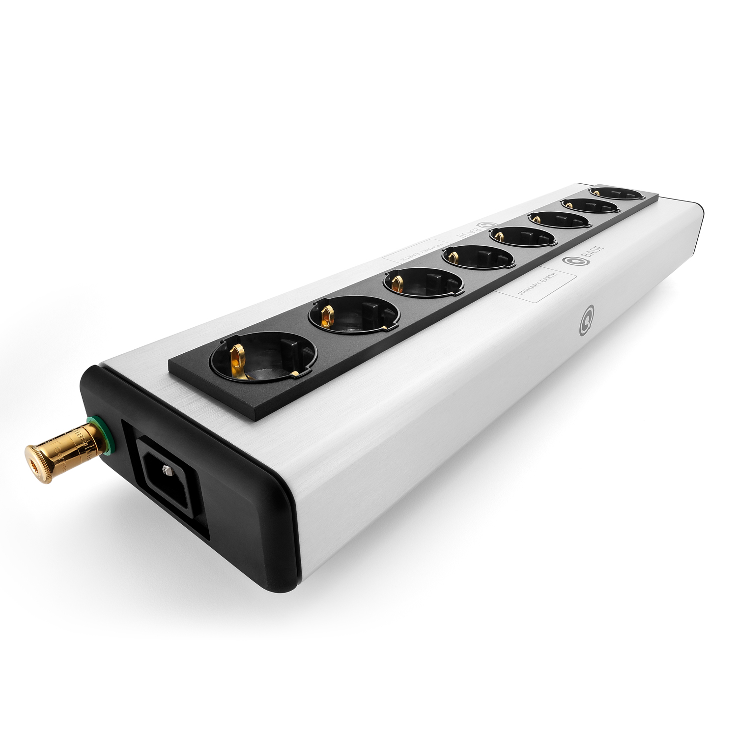 QRT | QBASE Mark III – AC Distribution Unit